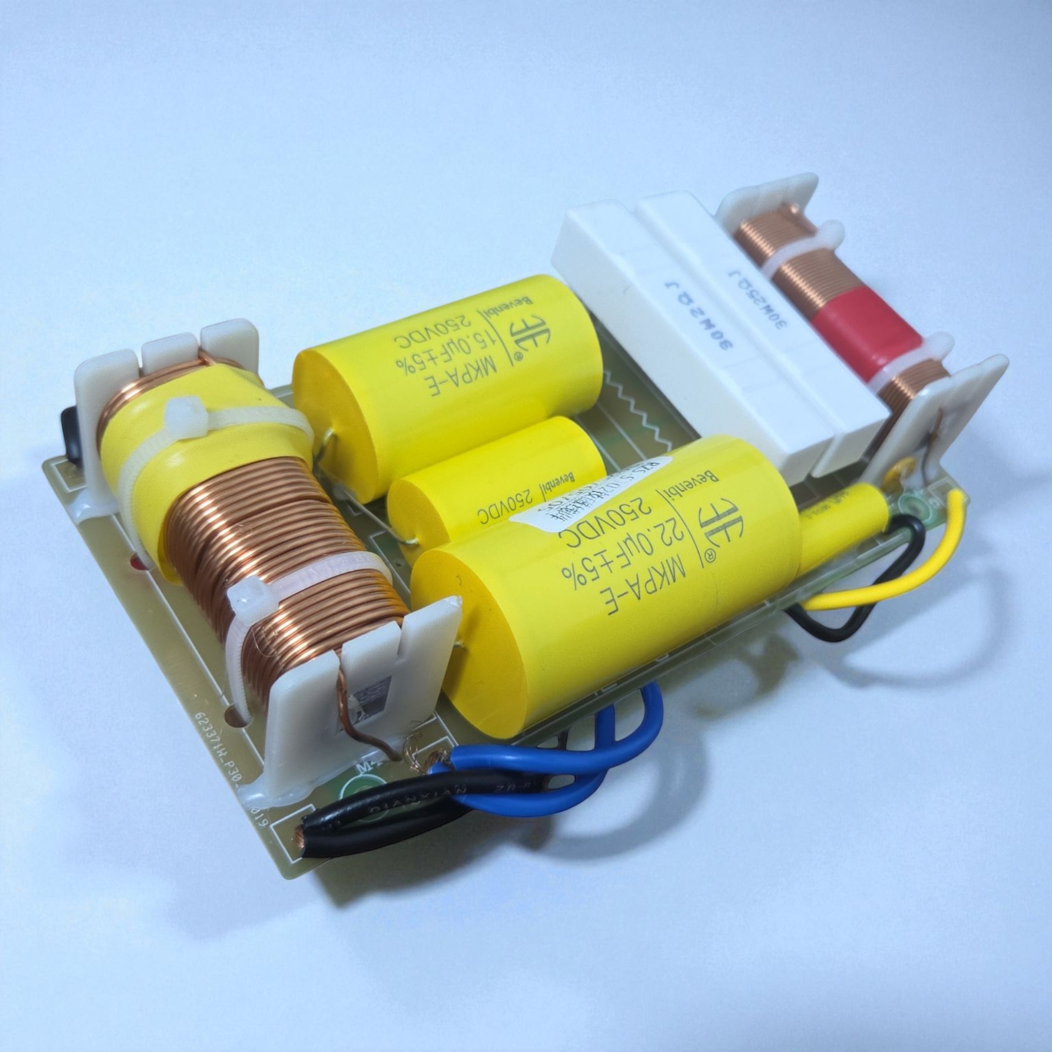 Crossover cu 2 cai ( Filtru Boxa ) RZS – S102 - Clar Mega Sound